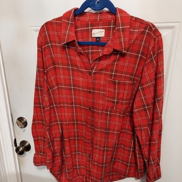 Universal Thread | Tops | Universal Thread Plaid Button Down Shirt | Poshmark